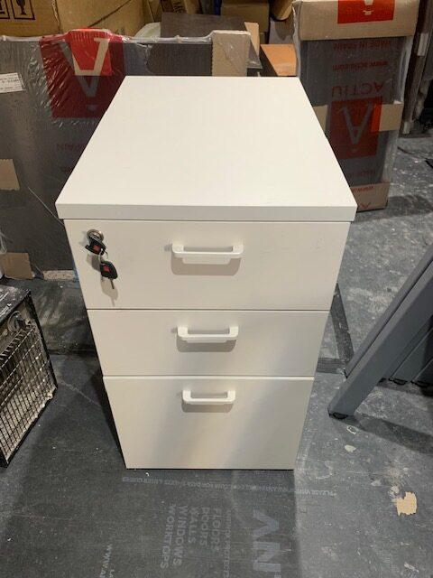 Desk high drawer unit White